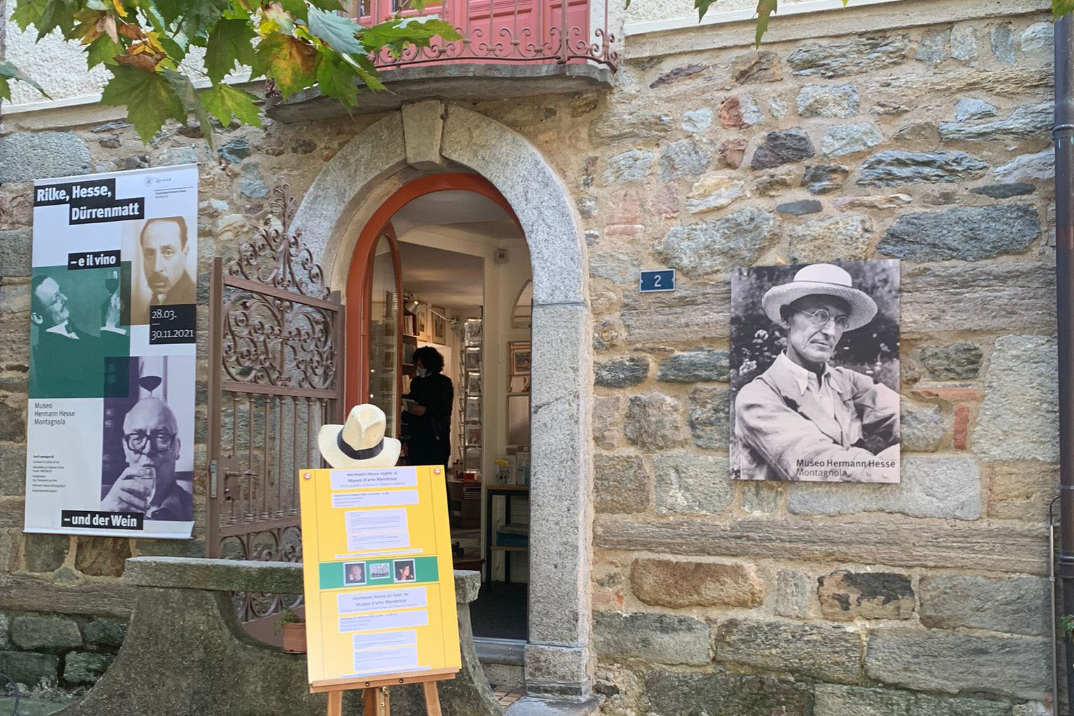 Theodor Heuss und Hermann Hesse auf einem Foto meines Vaters